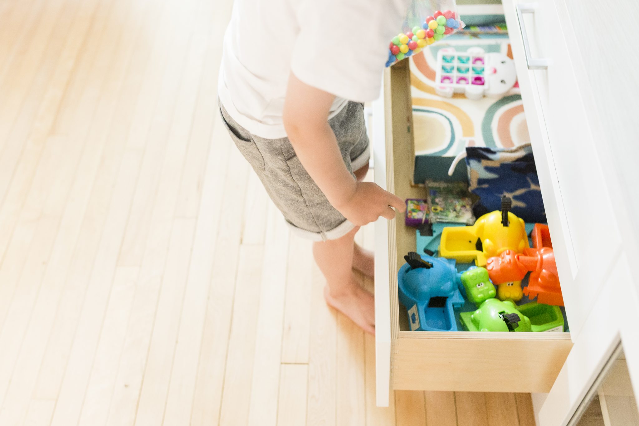 The Best Way To Do A Toy Purge - Kari Skelton