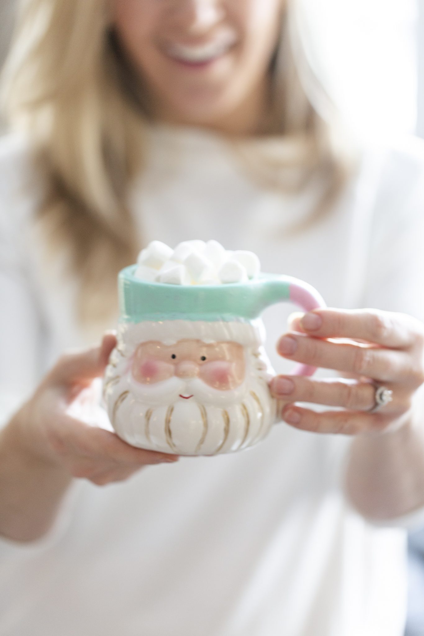 DIY Christmas Mug - Kari Skelton