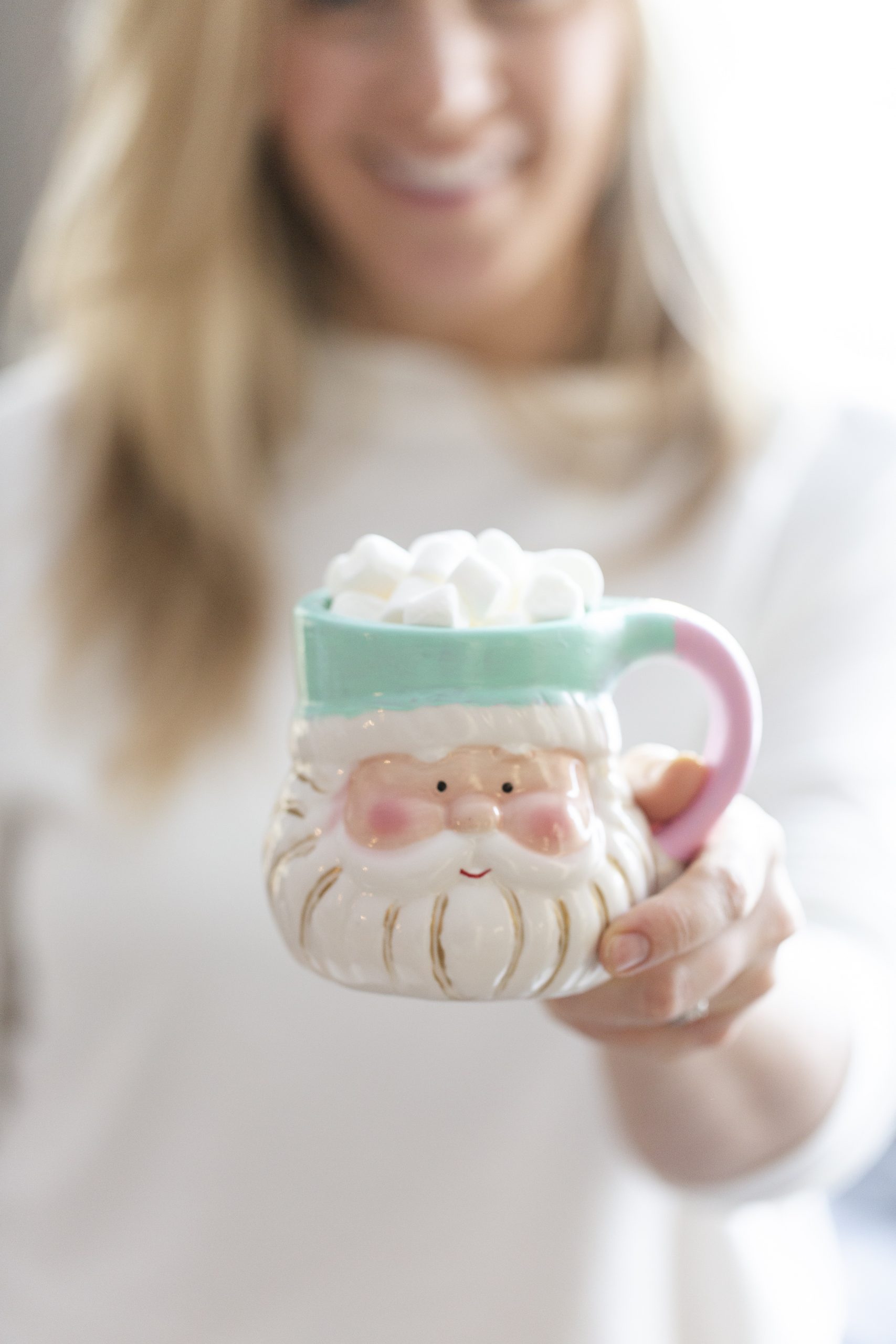DIY Christmas Mug - Kari Skelton